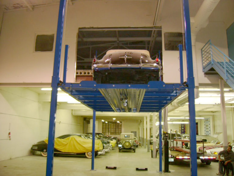 Custom Lifts | Standard Auto Lift